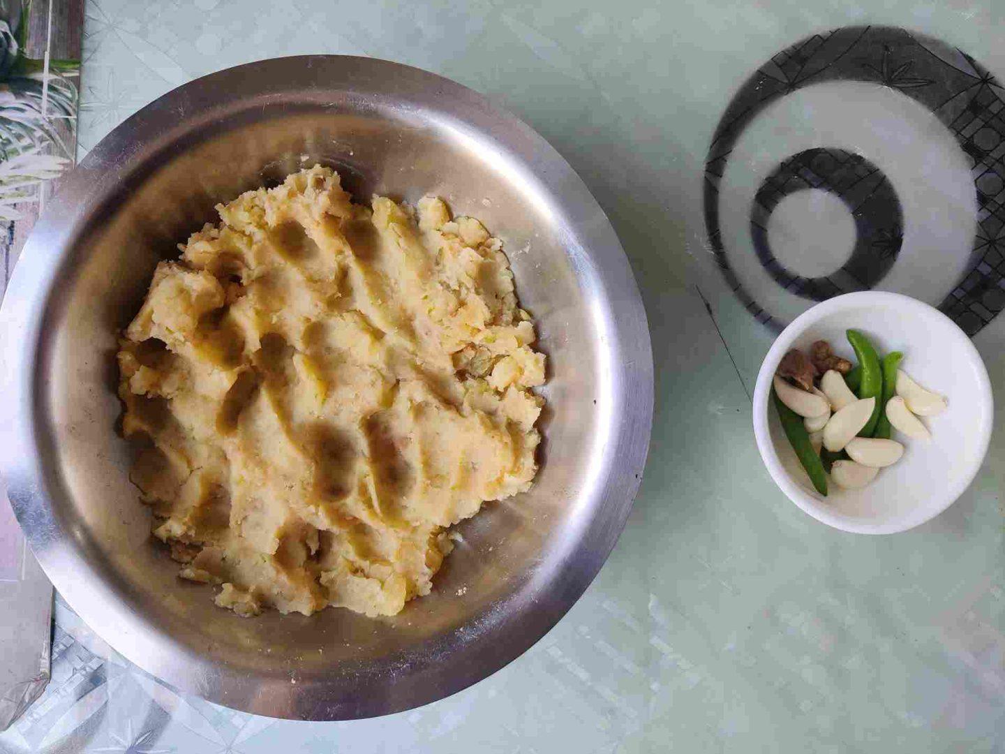 Bread Pakora Recipe (2 Ways) | Stuffed & Plain Bread Pakoda